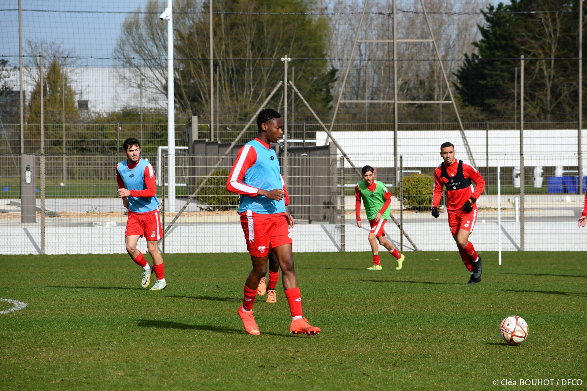 La séance des U18 et N3 : l'album photos - DFCO